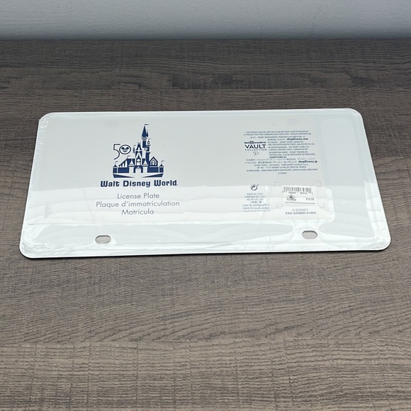 Disney | Other | Disneys 5th Anniversary Limited Edition Vault ...
